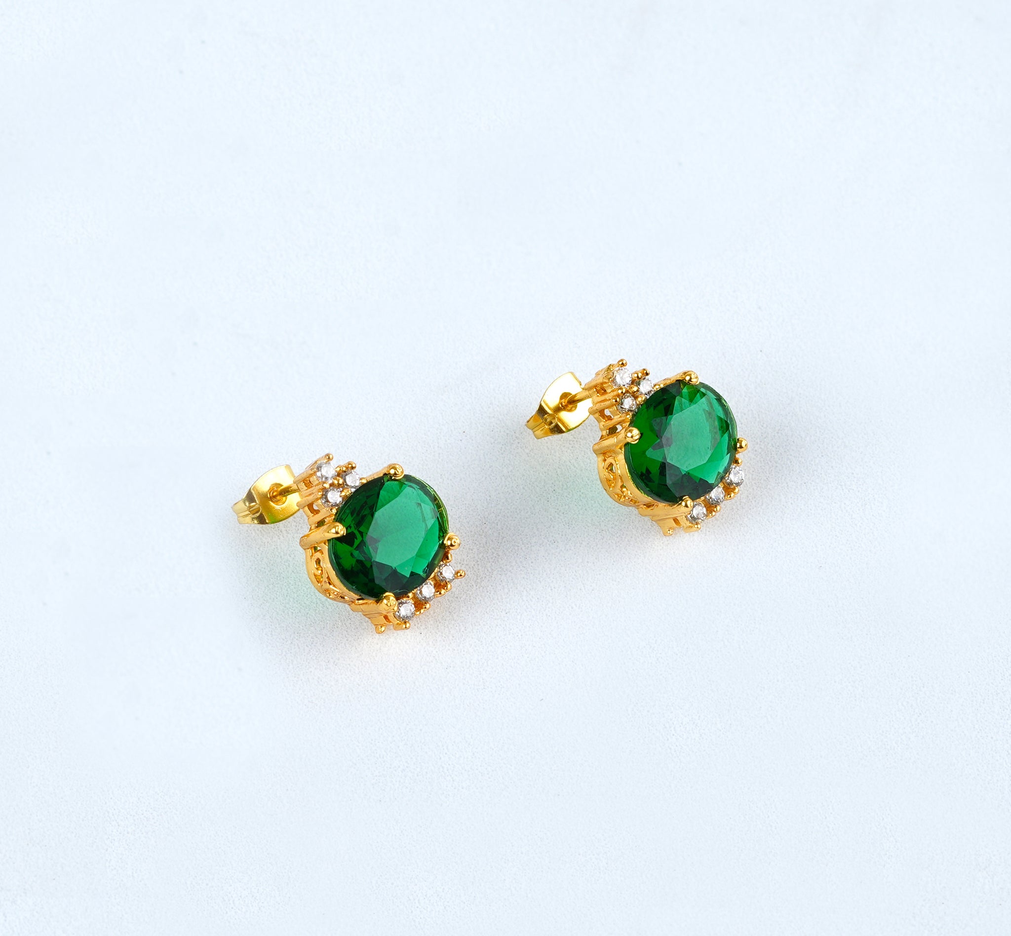 Emerald Enigma Set: Captivating Elegance By Totapari Jewellery