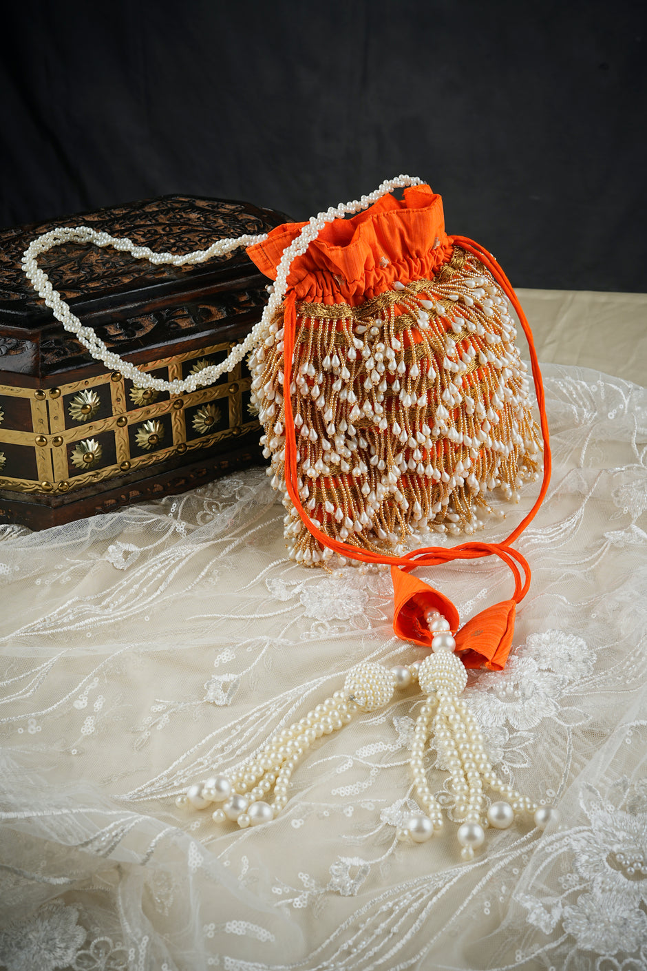Potlis – Totapari