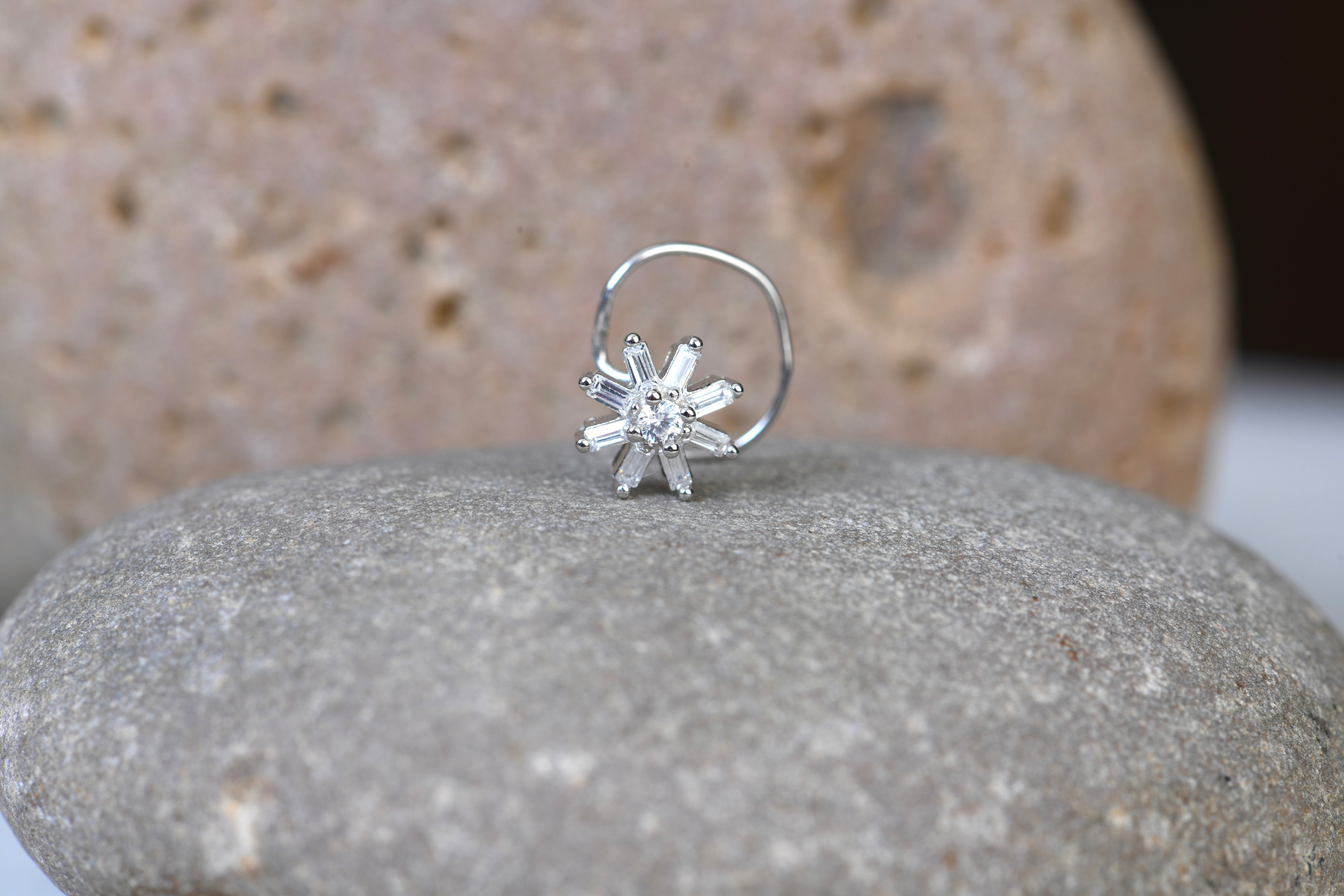 Zirconia Flower Silver Nose Pin – Totapari